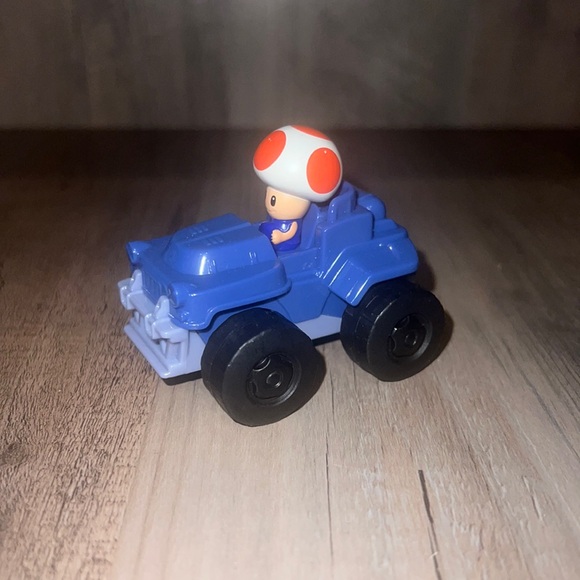 Toys | Super Mario Bros Movie 2 Toad Kart 222 Mcdonalds Happy Meal Toy ...